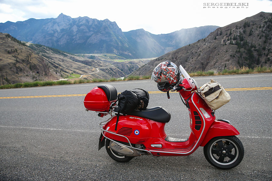 Modern Vespa : My Vespa Adventures.